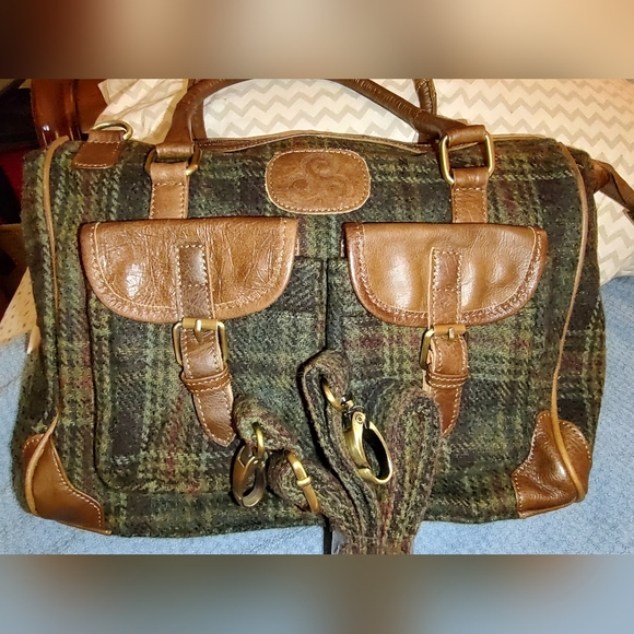 Aran Woollen Mills | Bags | Aran Irish Tweed And Leather Weekend Bag ...